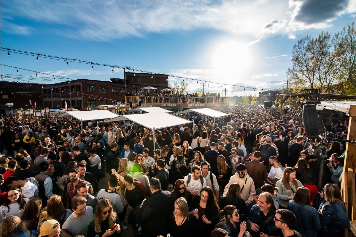 Près de 10 000 personnes pour la soirée d’ouverture d’Aire Commune ...
