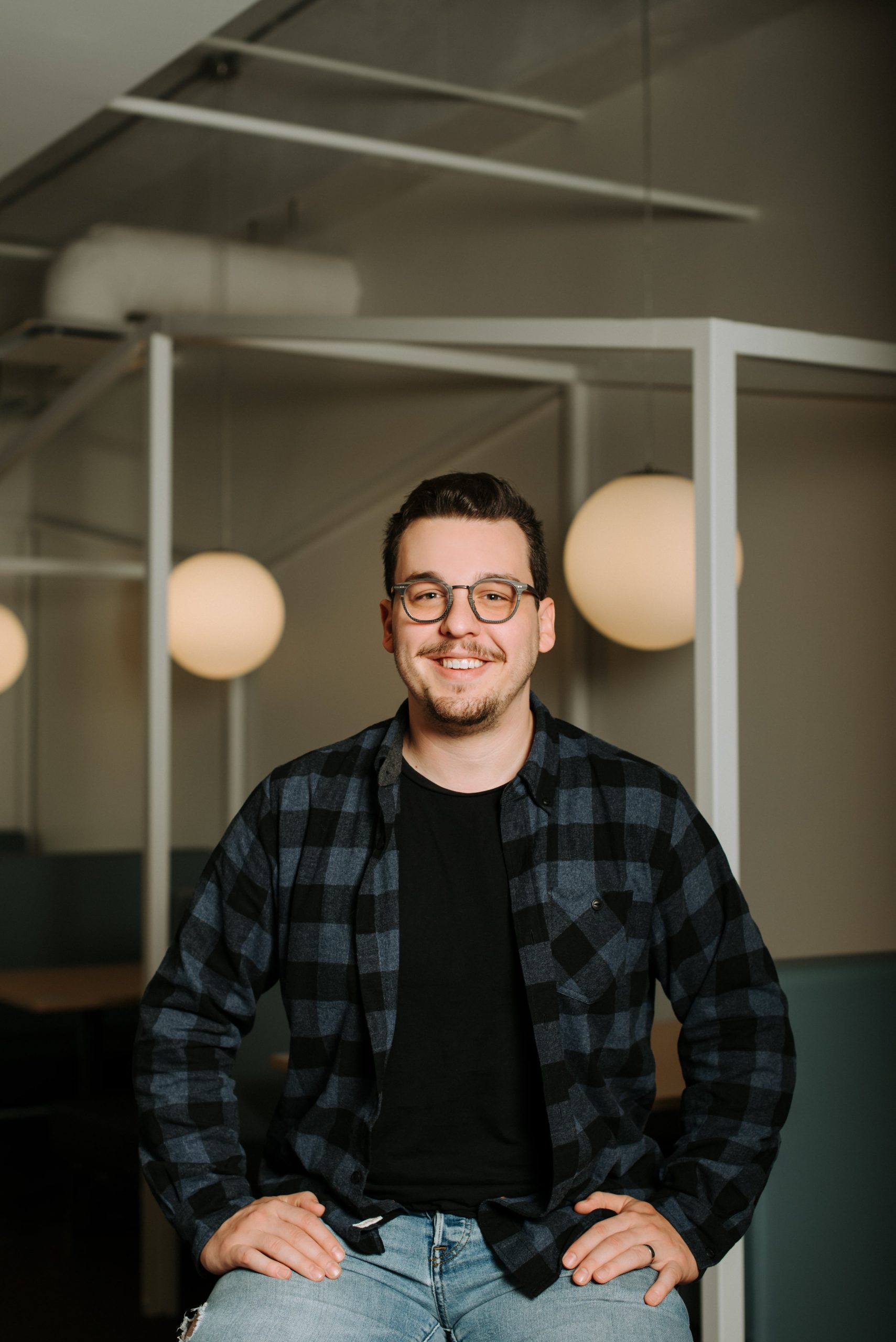 Hippoc, l’oeil qui soigne vos visuels publicitaires – Isarta Infos ...